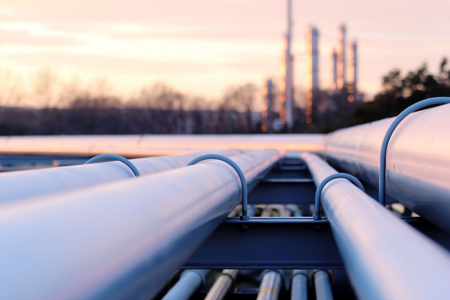 How AI And IoT Are Used to Monitor and Detect Leaks in Pipelines